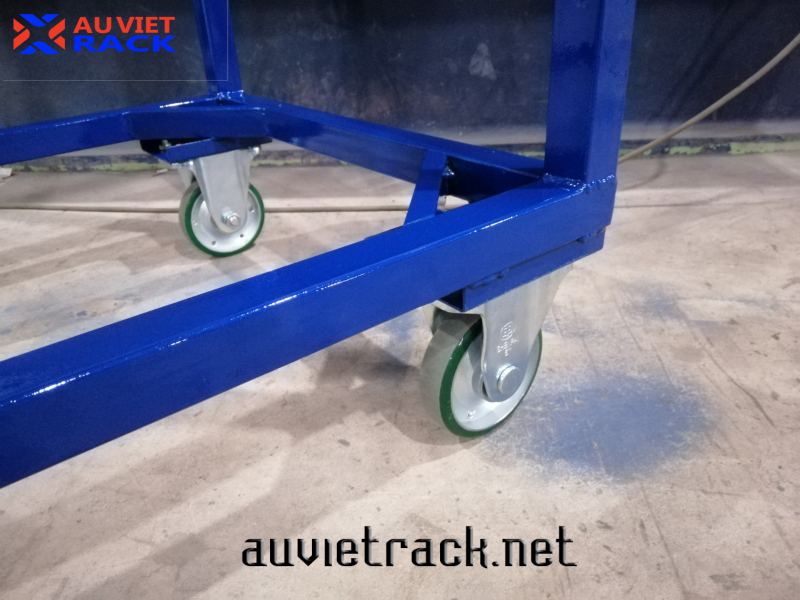 XE THANG DI ĐỘNG CÔNG NGHIỆP GIÁ TỐT | AU VIET RACK